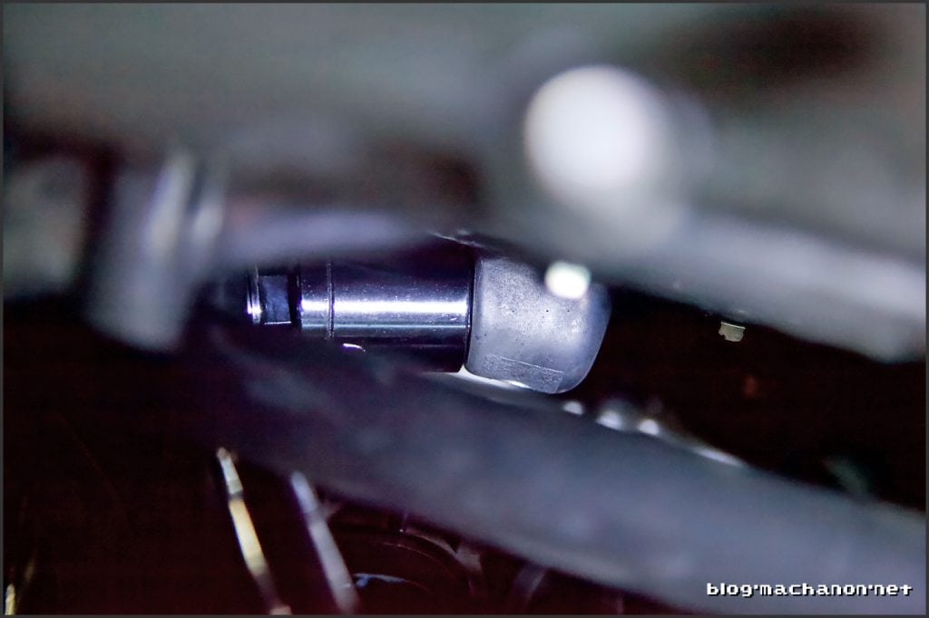 DIY: How to Replace the Positive Crankcase Ventilation Valve (PCV) On ...